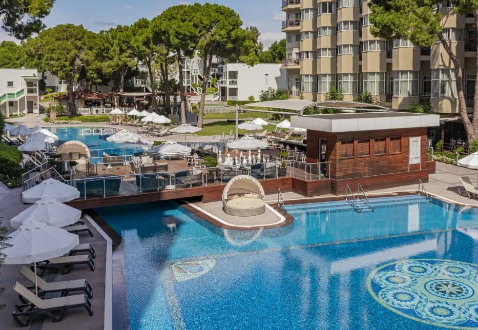 Relax Pool | Papillon Hotels